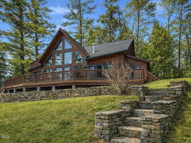 7 Horicon Birches Rd, Brant Lake, NY 12815