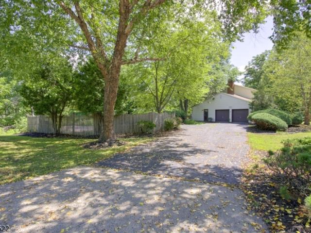 7 Horseshoe Rd