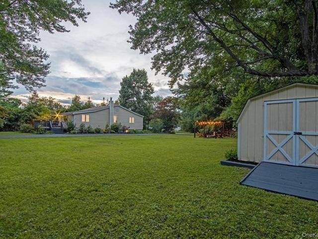 7 Horton Rd, Carmel, NY 10512