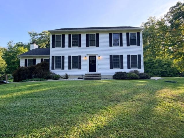 7 Ike Williams Rd