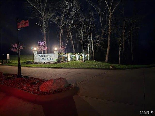 7 Iron Horse Trl, Labadie, MO 63055