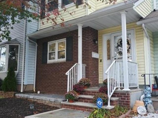 7 Kyle St, Manville, NJ 08835