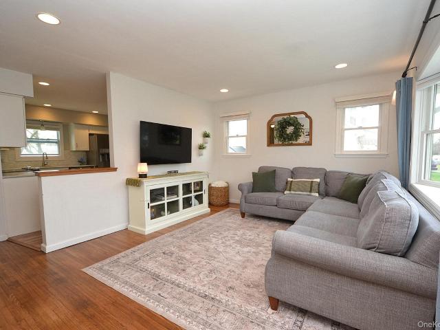 7 Katherine Place