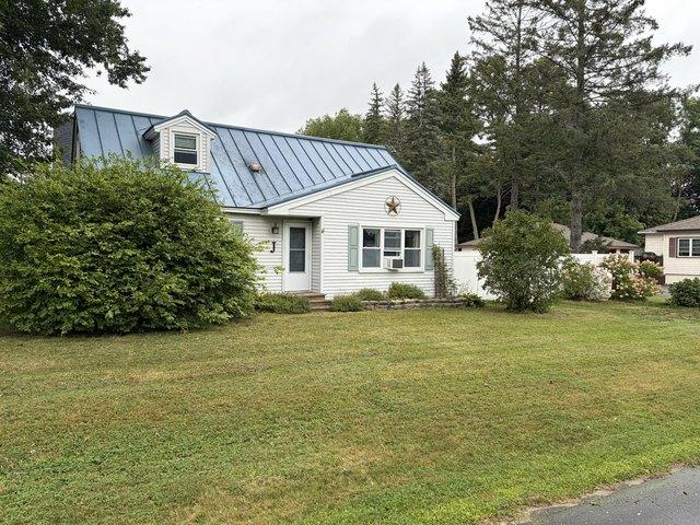 7 Lucille St, Winslow, ME 04901