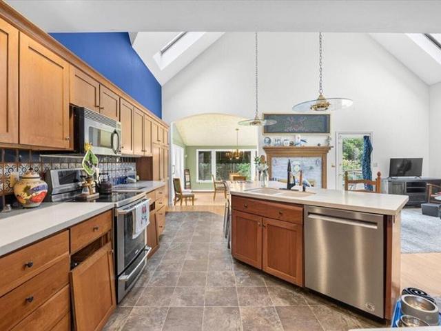 7 Lupine Ct Unit 7, Yarmouth, ME 04096
