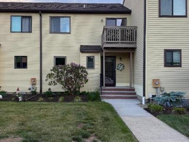 7 Lake Ct, Raritan, NJ 08822