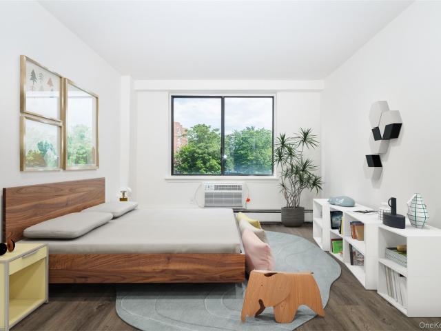 7 Lake Street 8 B