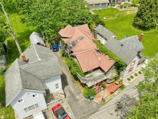 7 Lakeport Street
