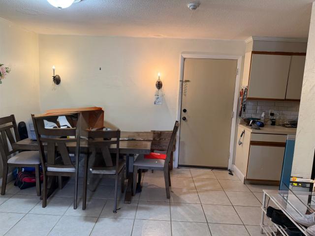 7 Lancelot Court # 8