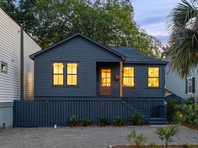 7 Larnes Street