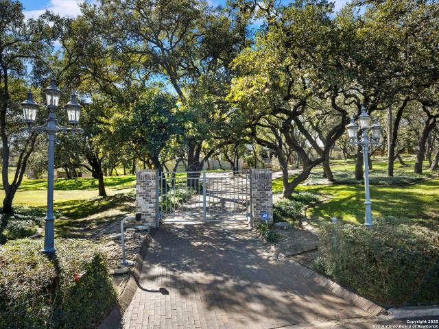 7 Lazy Hollow St, San Antonio, TX 78230 | MLS #1948 | Compass