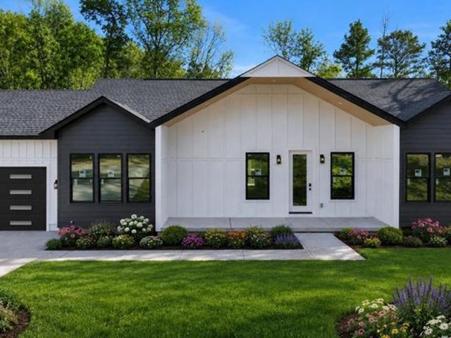 7 Lee Haven Ct, Greenville, SC 29611