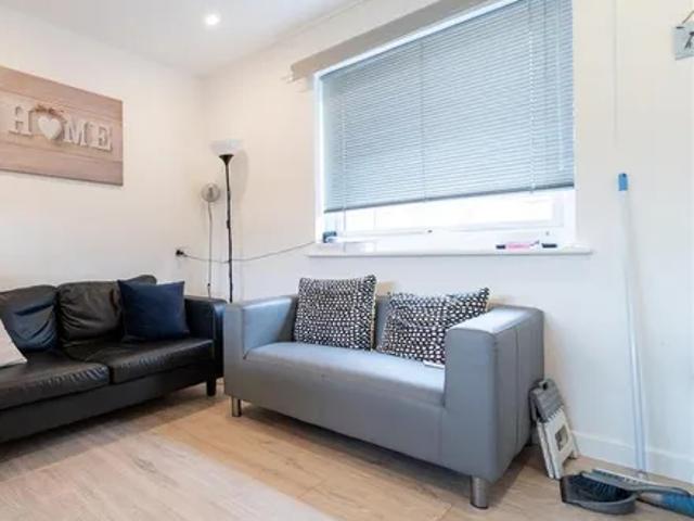 7 Leeson Walk, Metchley, B17 0LU, United Kingdom | 5 bed house for rent #135185435 | Rentberry