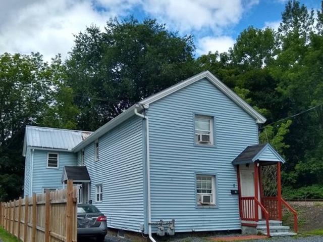 7 Lincoln Ave, Fort Edward, NY 12828