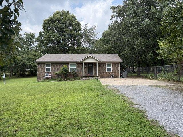 7 Lindsey Cir, Southside, AR 72501