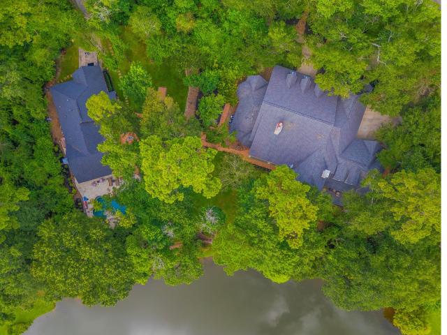 7 Pastoral Pond Circle