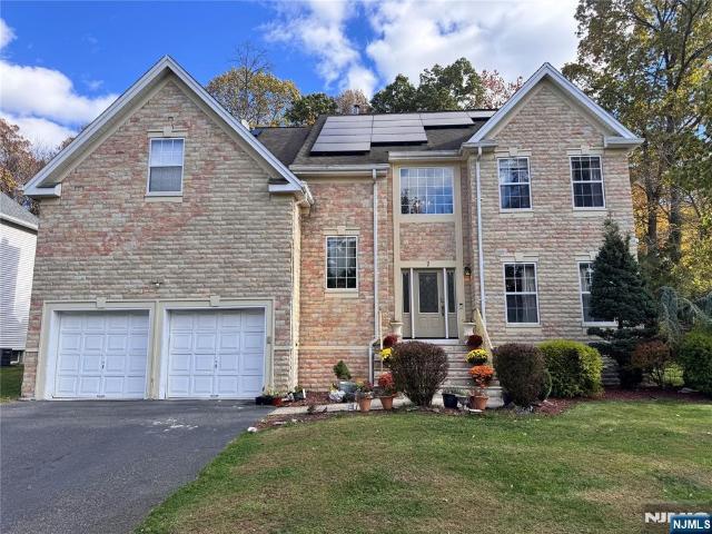 7 Patrick Ave, Emerson, NJ 07630 | MLS #26013 | Compass