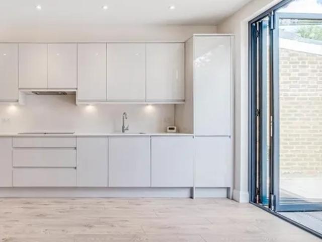 7 Pembroke Gardens, London, W8 6HS, United Kingdom | 3 bed townhouse for rent #140227728 | Rentberry