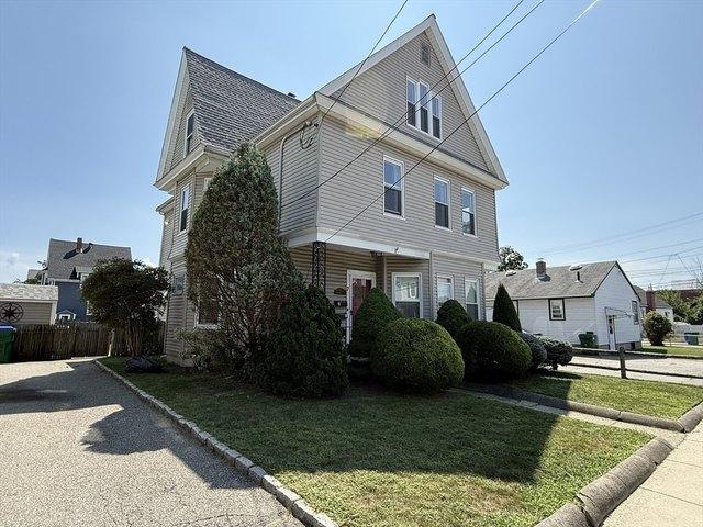 7 Pembroke St, Medford, MA 02155