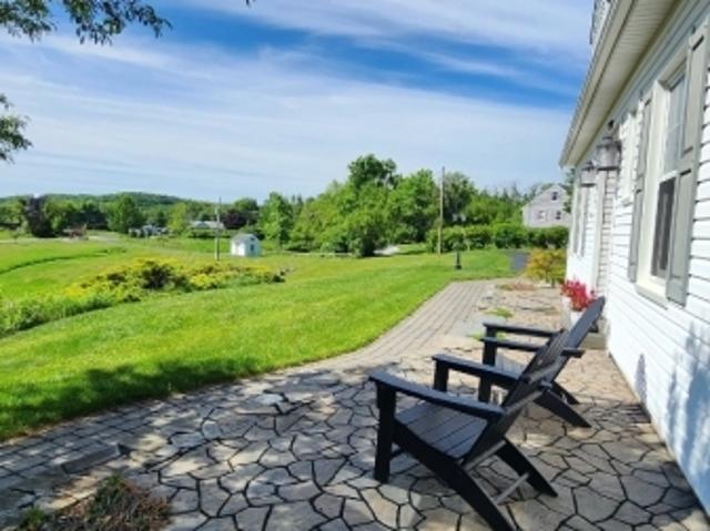 7 Perry Rd
