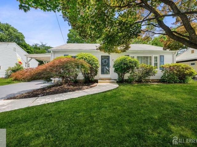 7 Pierrepont Ave, Middlesex, NJ 08846
