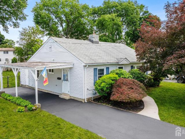 7 Pierrepont Avenue