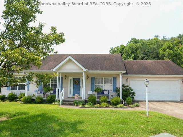 7 Pipestem Dr, Saint Albans, WV 25177