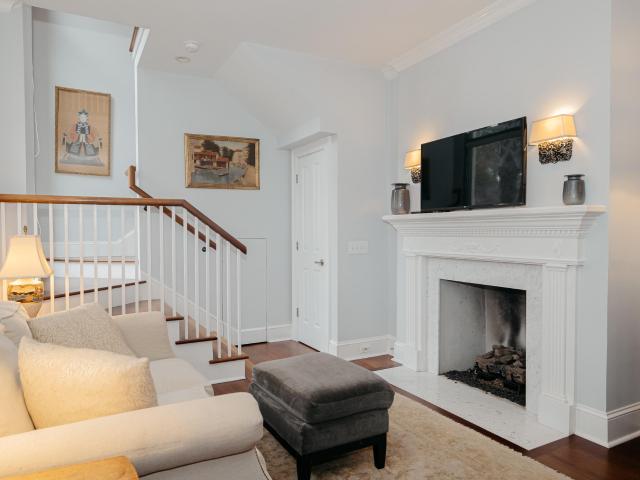 7 Pitt Street A