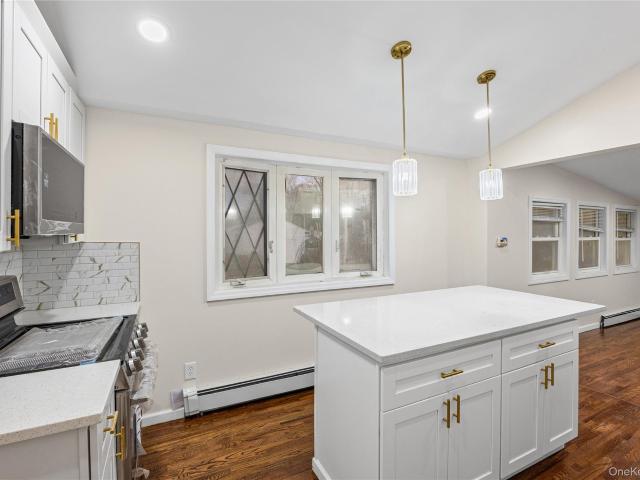 7 Pomper Dr, East Northport, NY 11731 | MLS #970771