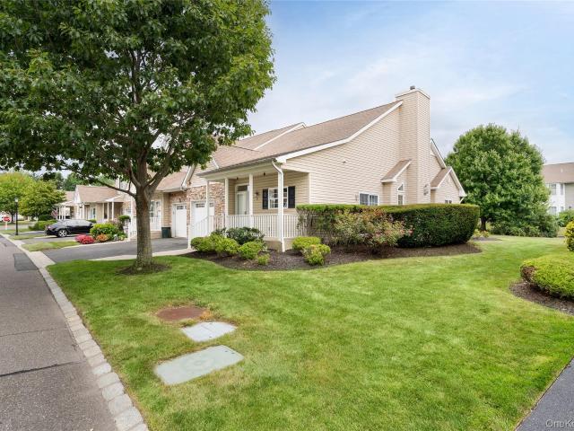 7 Pond Circle