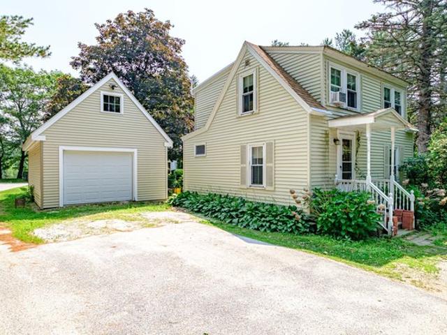 7 Preston Dr, Cumberland, ME 04021