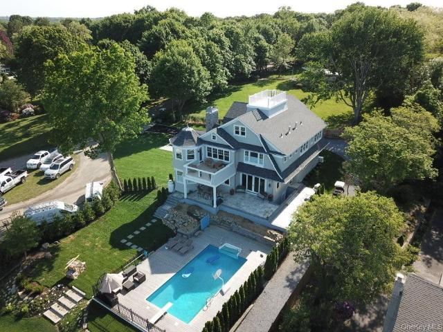 7 Preston Lane