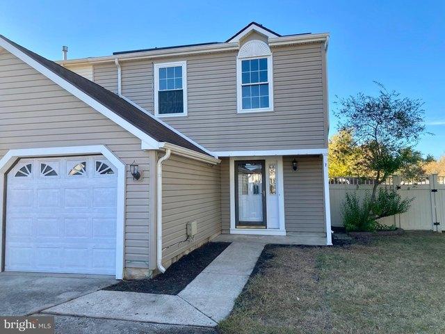 7 Quasar Ct, Sewell, NJ 08080