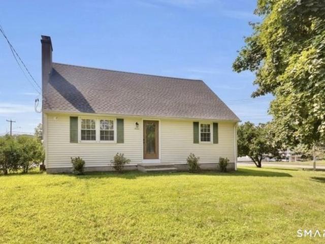 7 Reservoir Rd, Middletown, CT 06457