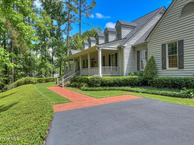 7 Retreat Road
