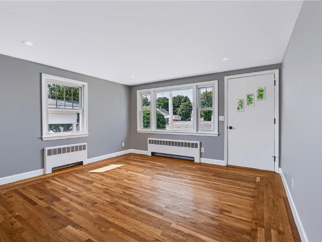 7 Rice Street