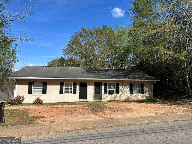 7 Richard Allen Dr, Newnan, GA 30263