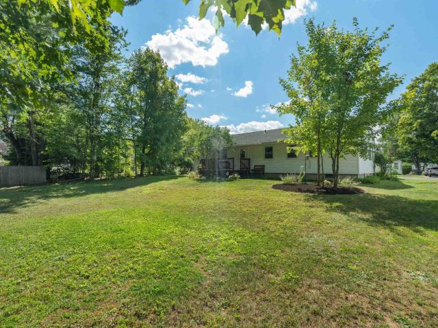 7 Ridgewood Avenue