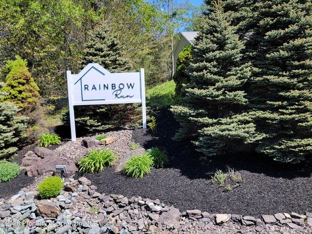7 Riverfront Way, Gouldsboro, PA 18424