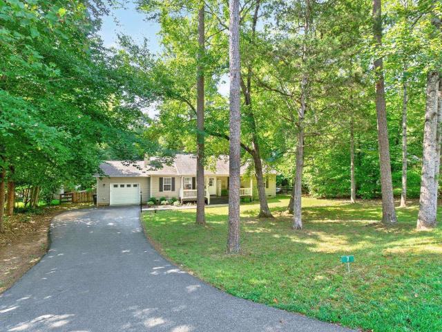 7 riverwood ct