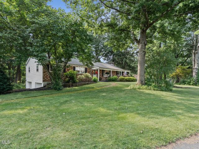7 Rolling Brook Court