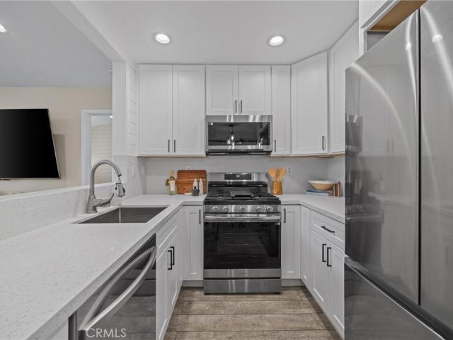 7 Rosa, Rancho Santa Margarita, CA 92688 | MLS #OC26015