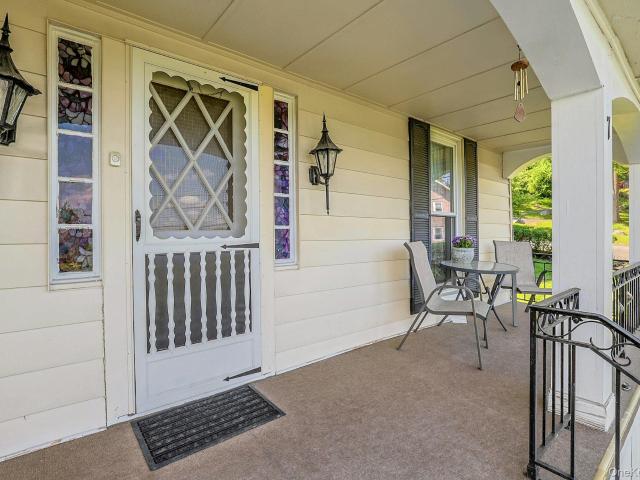 7 Rosetown Road