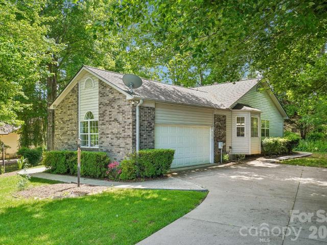7 St. Andrews Drive