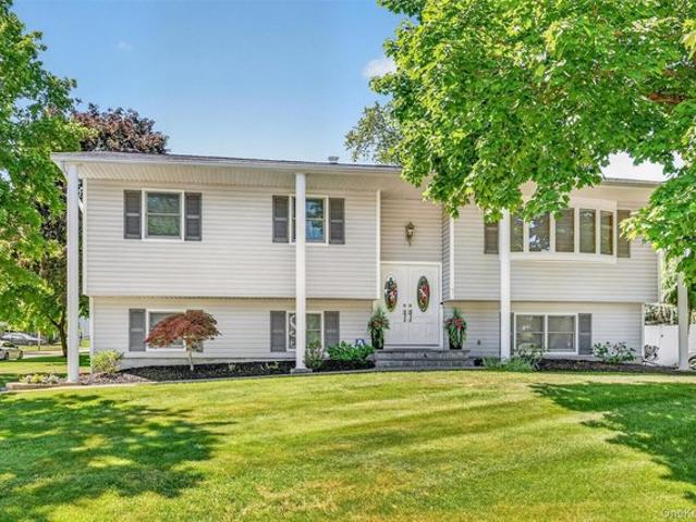 7 Stander Ln, Thiells, NY 10984