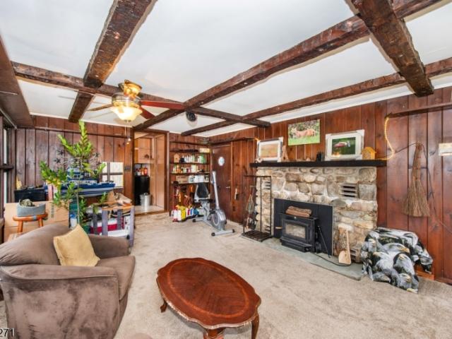 7 Stempert Rd