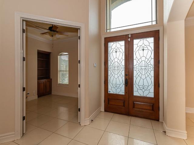 7 Stonebrook Court