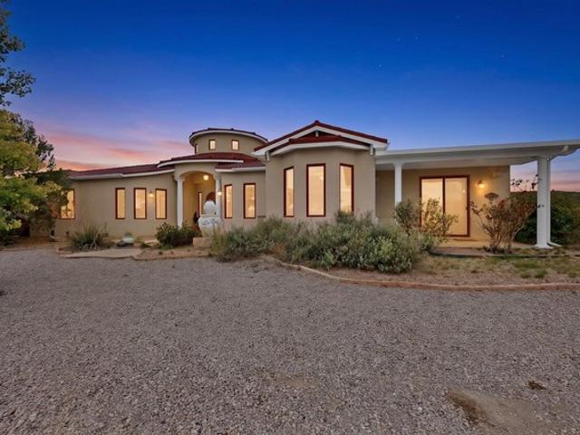 7 Stonebrook Ct, Tijeras, NM 87059