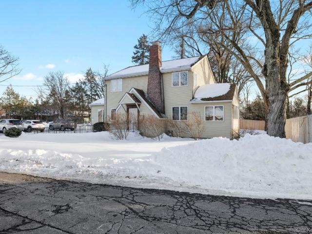 7 Stokum Lane