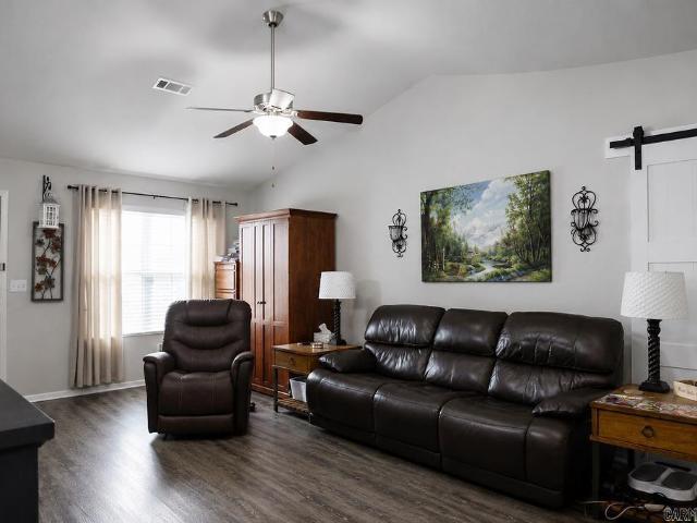 7 Summer Breeze Road